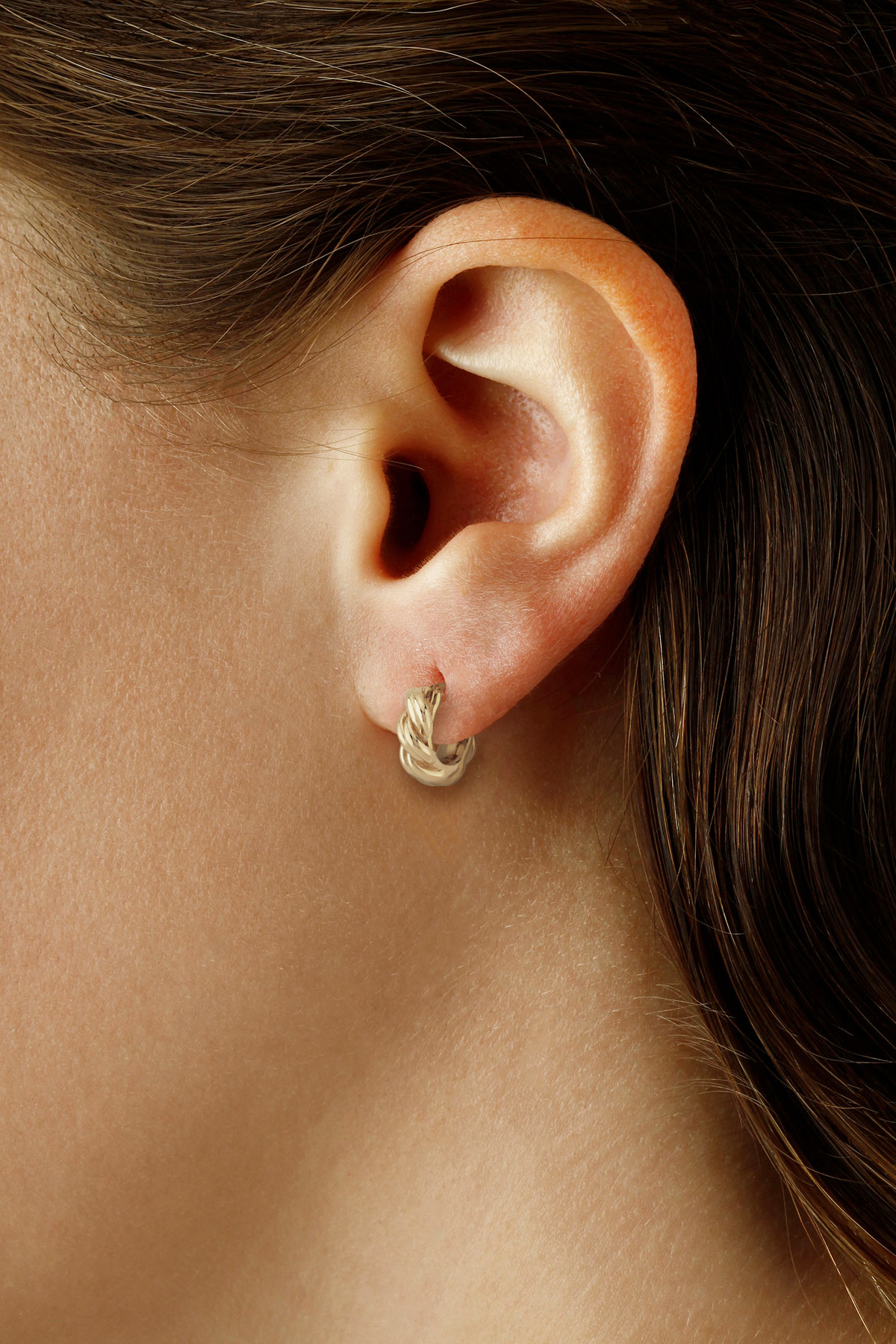 14KWG SMALL KNOTTED HOOP W/SD - Carla Corporation